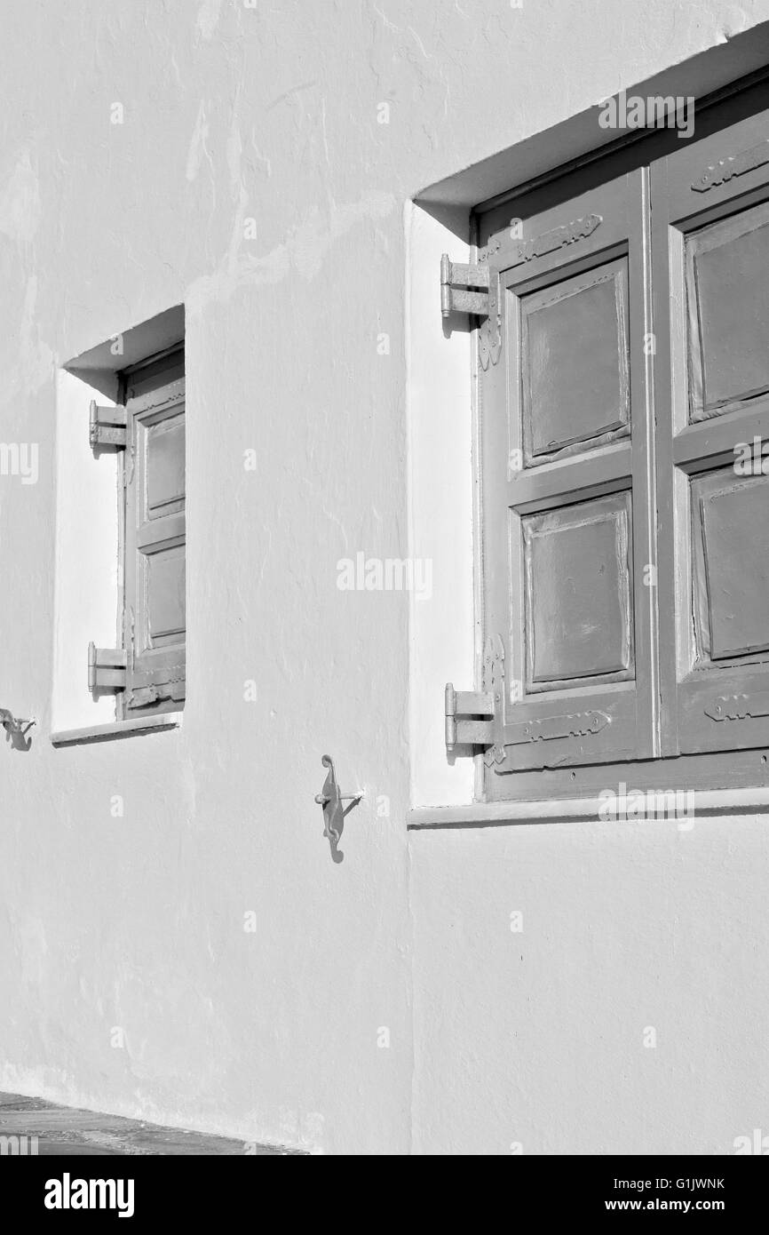 Brown blind Black and White Stock Photos & Images - Alamy