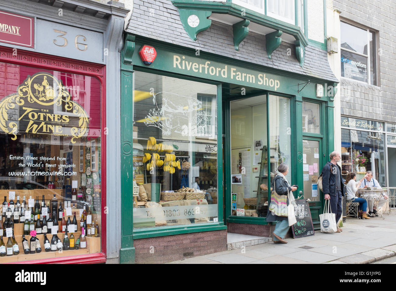 Riverford hi-res stock photography and images - Alamy