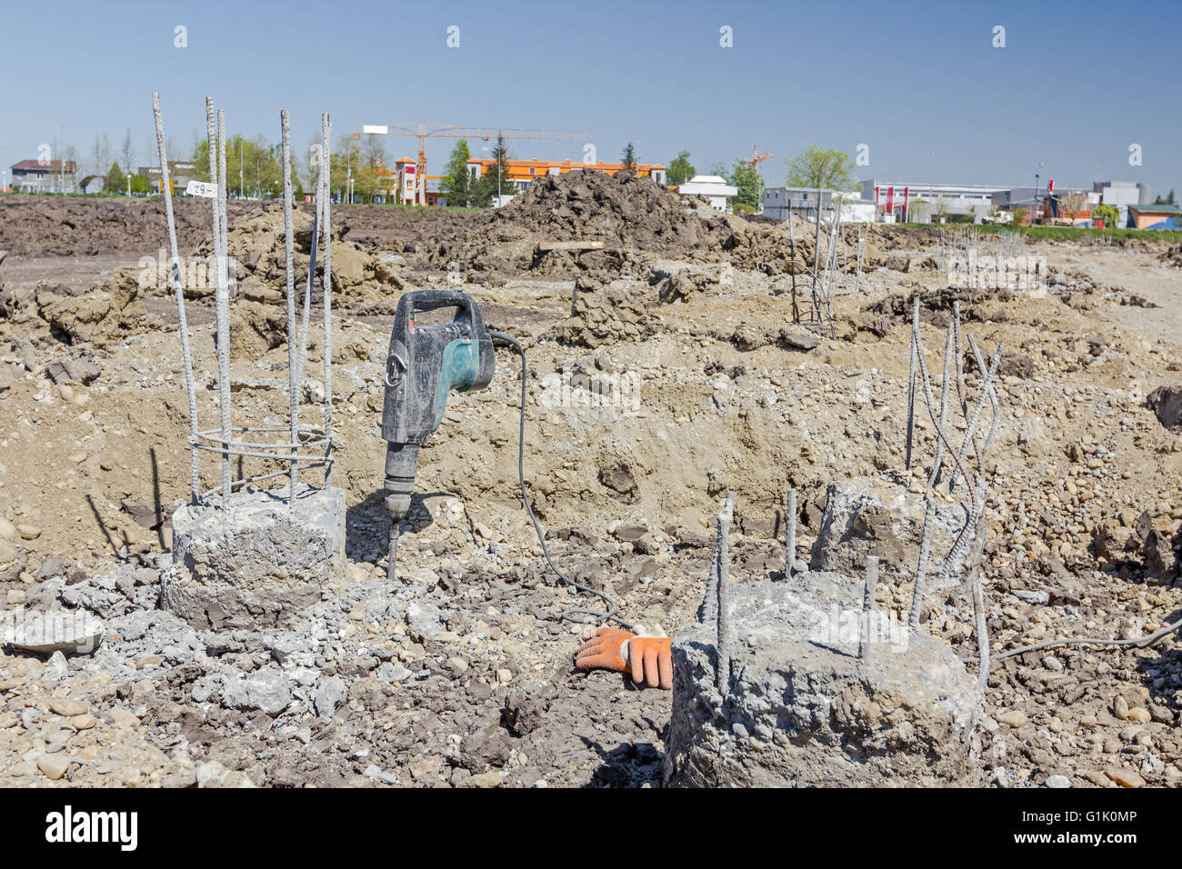 Breaking ground construction hi-res stock photography and images - Alamy
