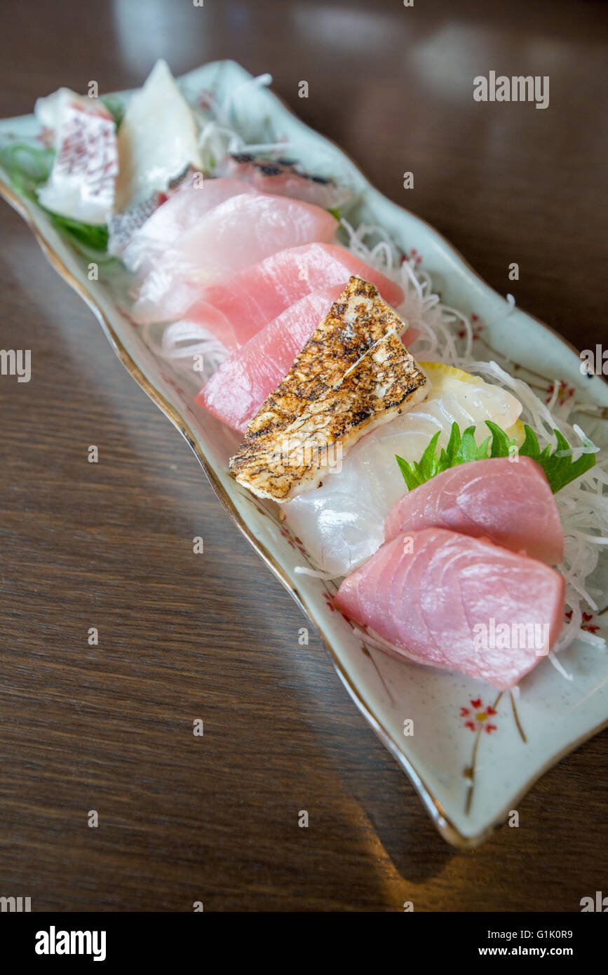Japanese raw fish hi-res stock photography and images - Alamy