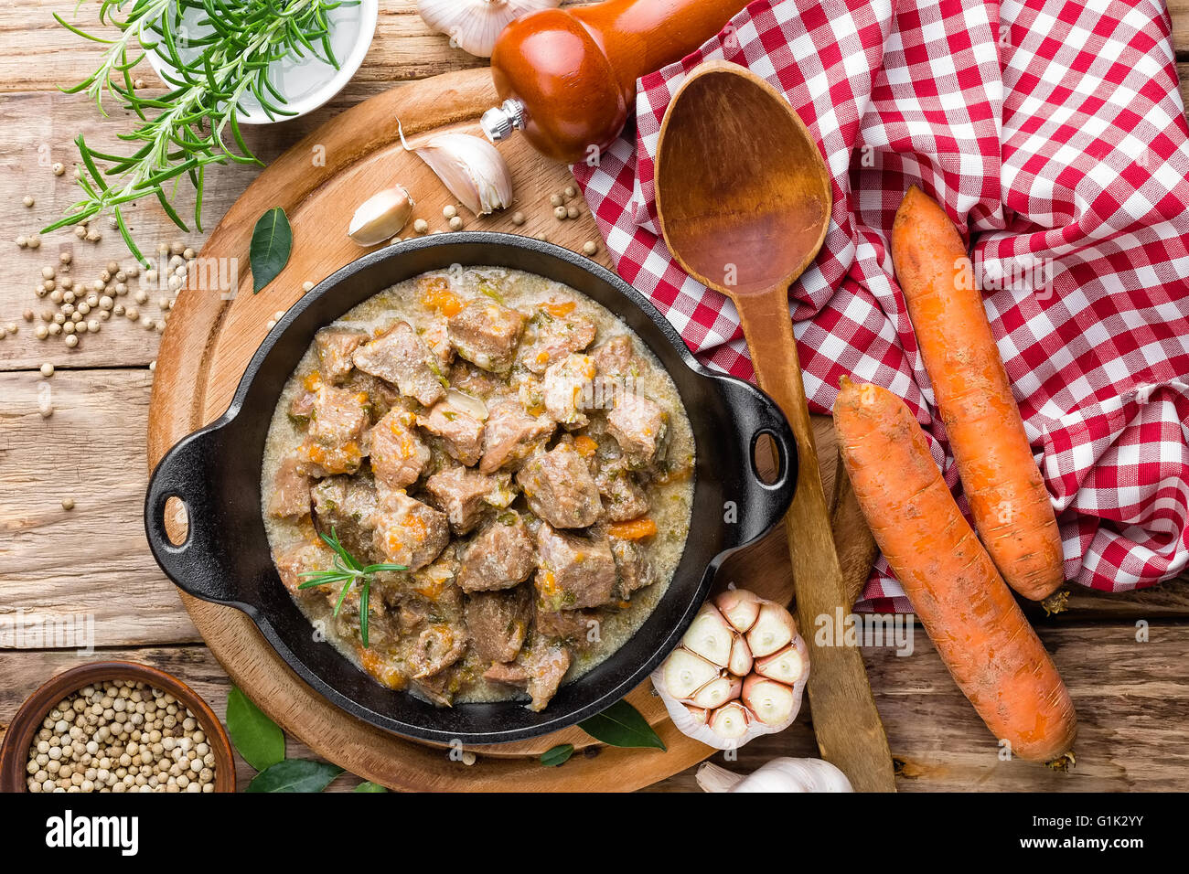Stewed steak hi-res stock photography and images - Alamy