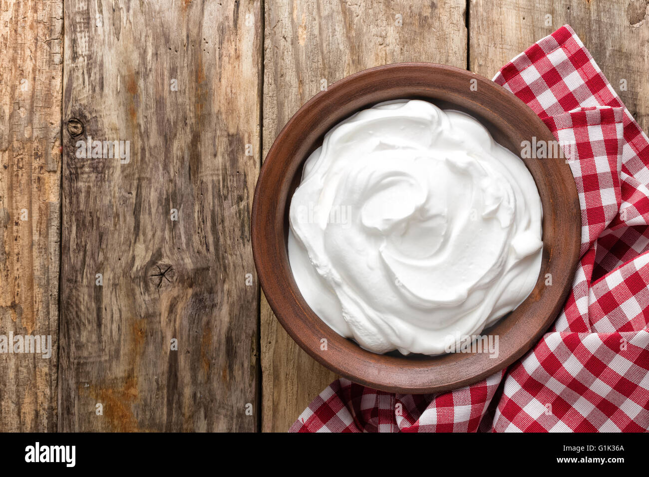 Country yogurt hi-res stock photography and images - Alamy