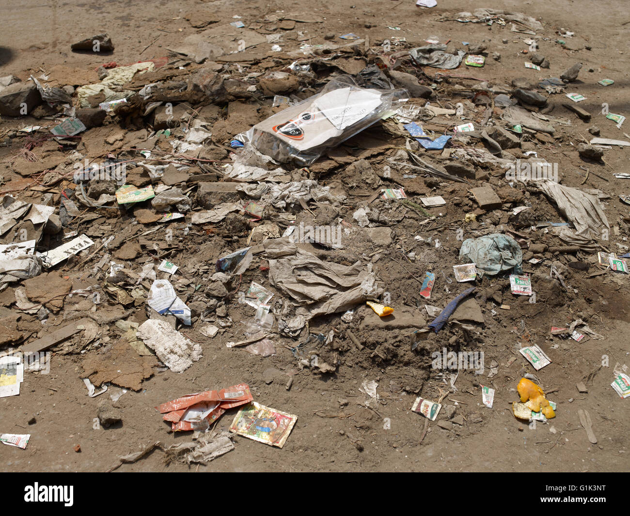 Rubble hand hi-res stock photography and images - Alamy