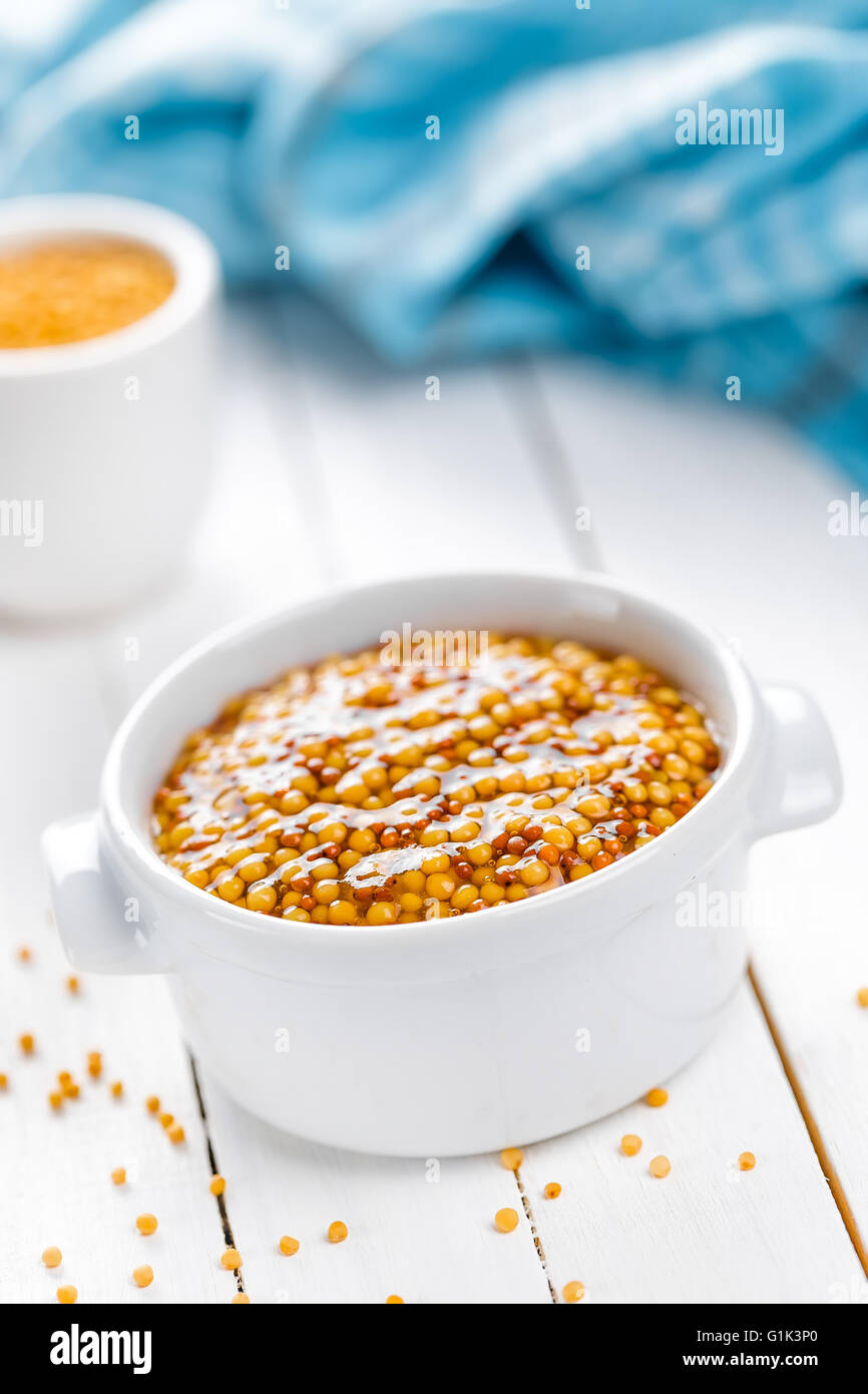 French mustard cream sauce hi-res stock photography and images - Alamy