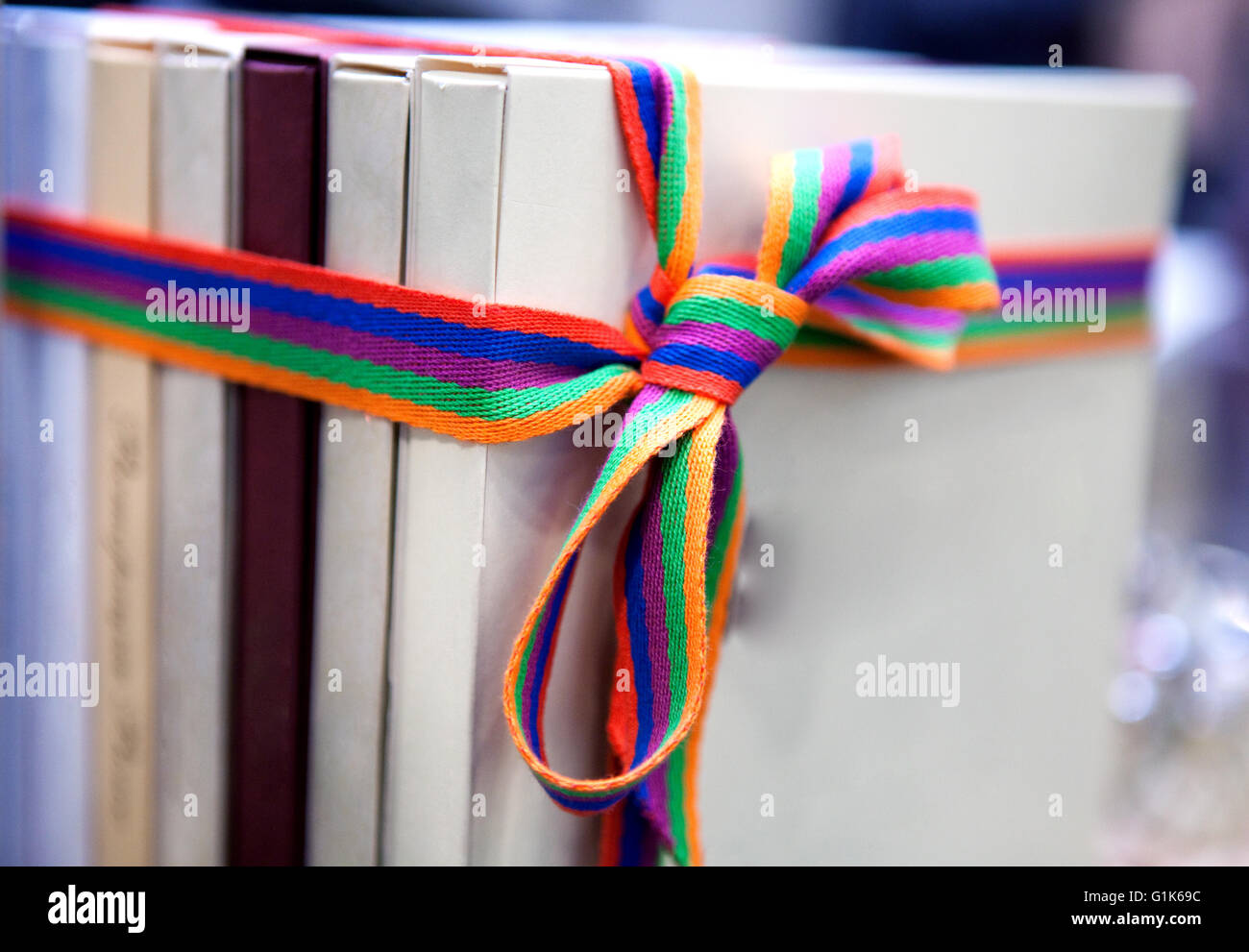 Luxury boxes tied with Stock Photo - Alamy