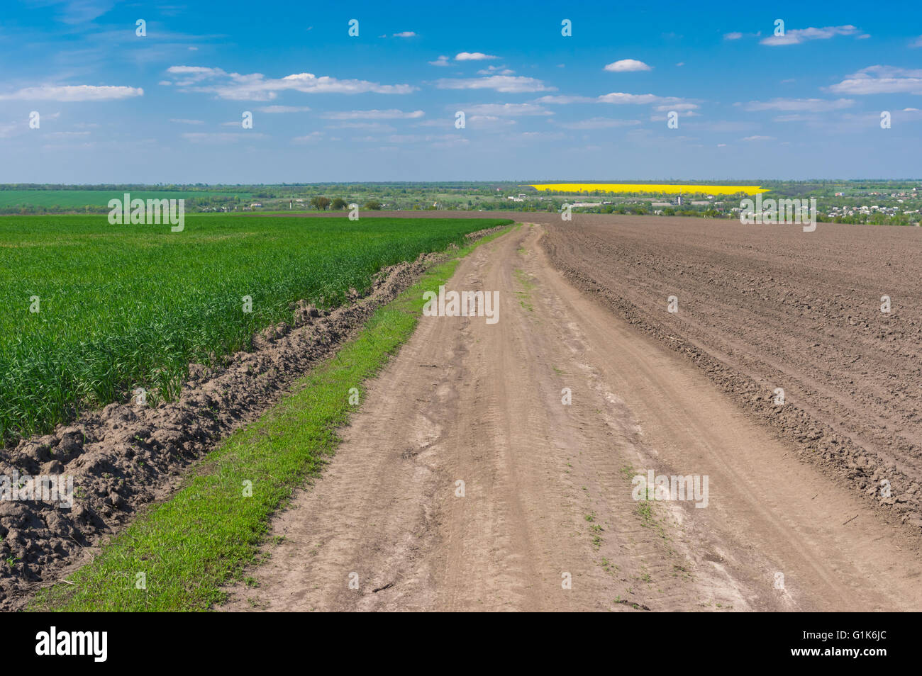 Fallow earth hi-res stock photography and images - Alamy