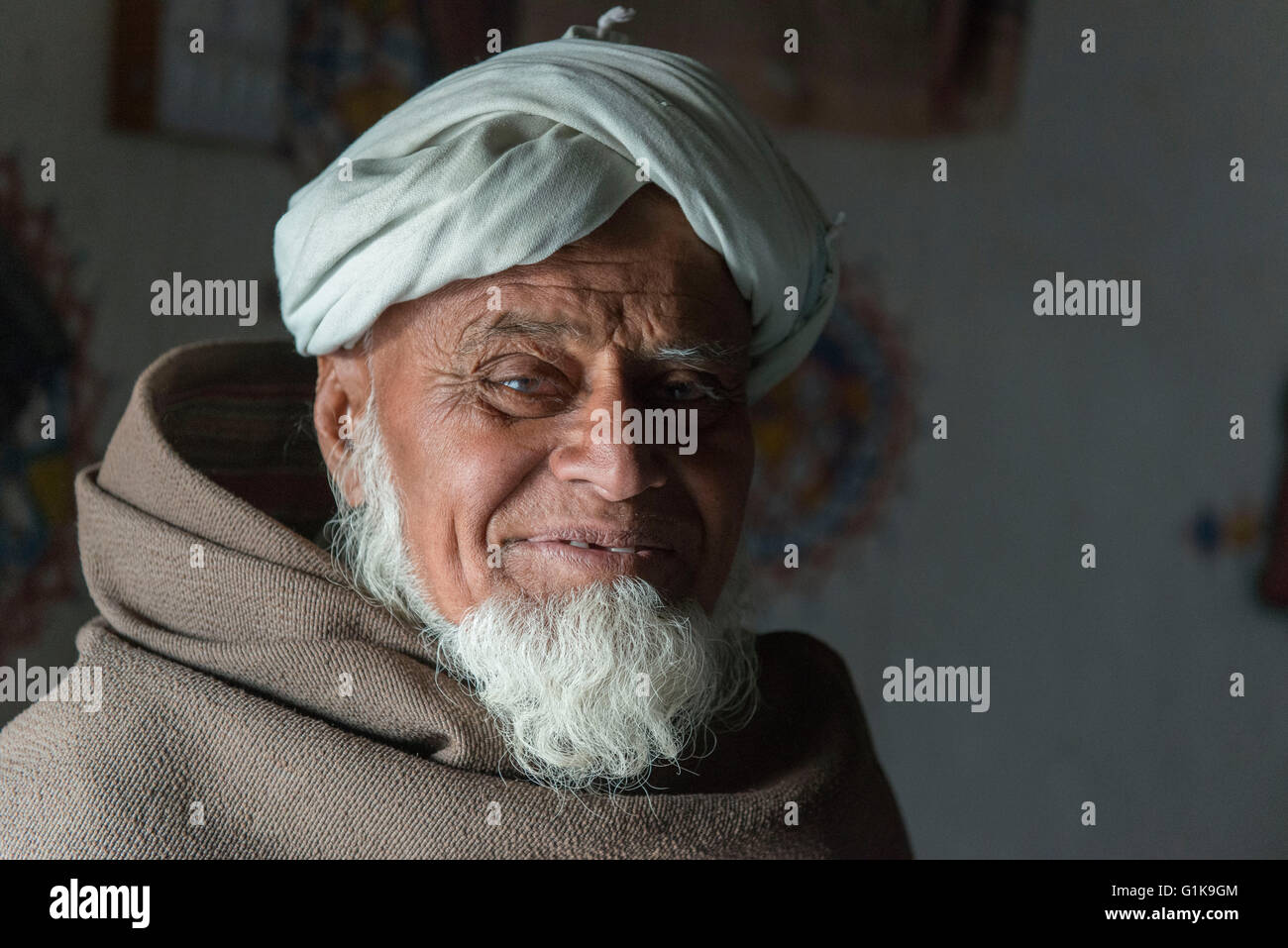 Muslim Halepotra Villager, Kutch Stock Photo - Alamy