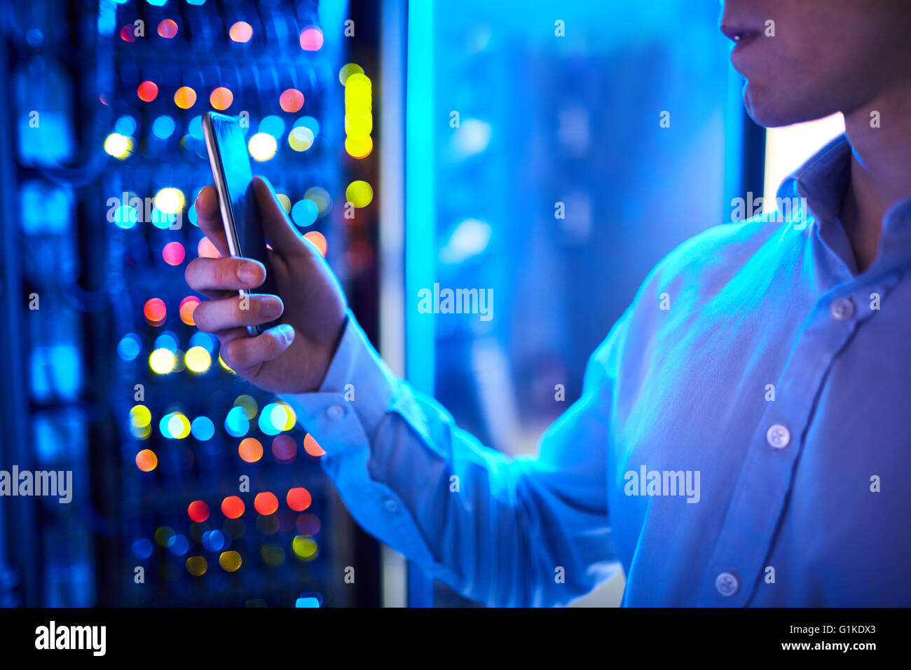 Connecting via cellphone Stock Photo - Alamy Connecting via cellphone Stock Photo - Alamy