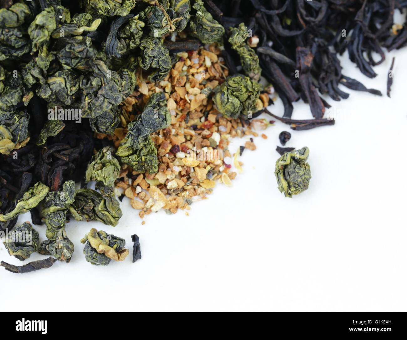 different varieties of dry tea (black, white, green Stock Photo - Alamy