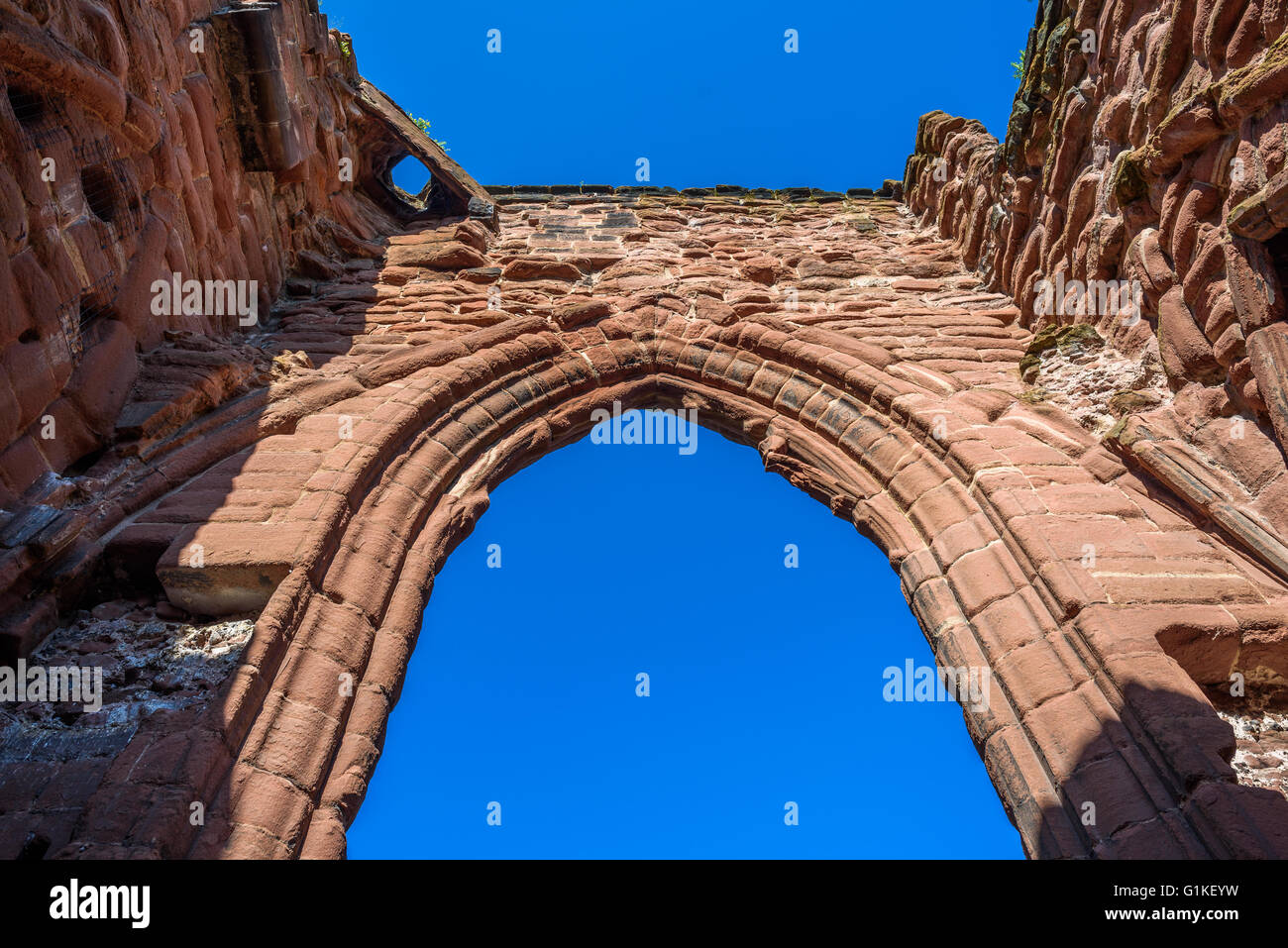 Medieval chapel ruin hi-res stock photography and images - Alamy