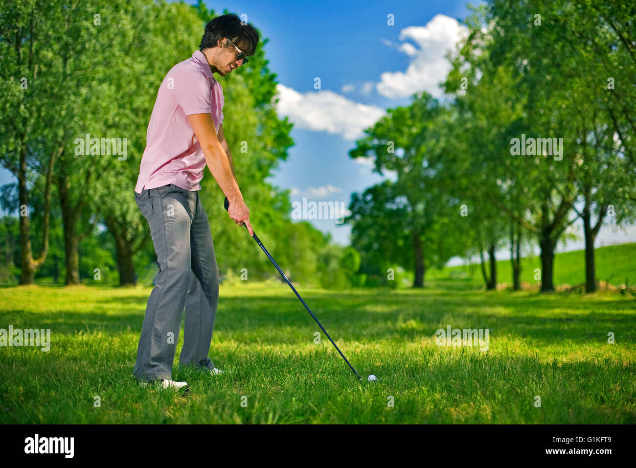 Male golf player hi-res stock photography and images - Alamy