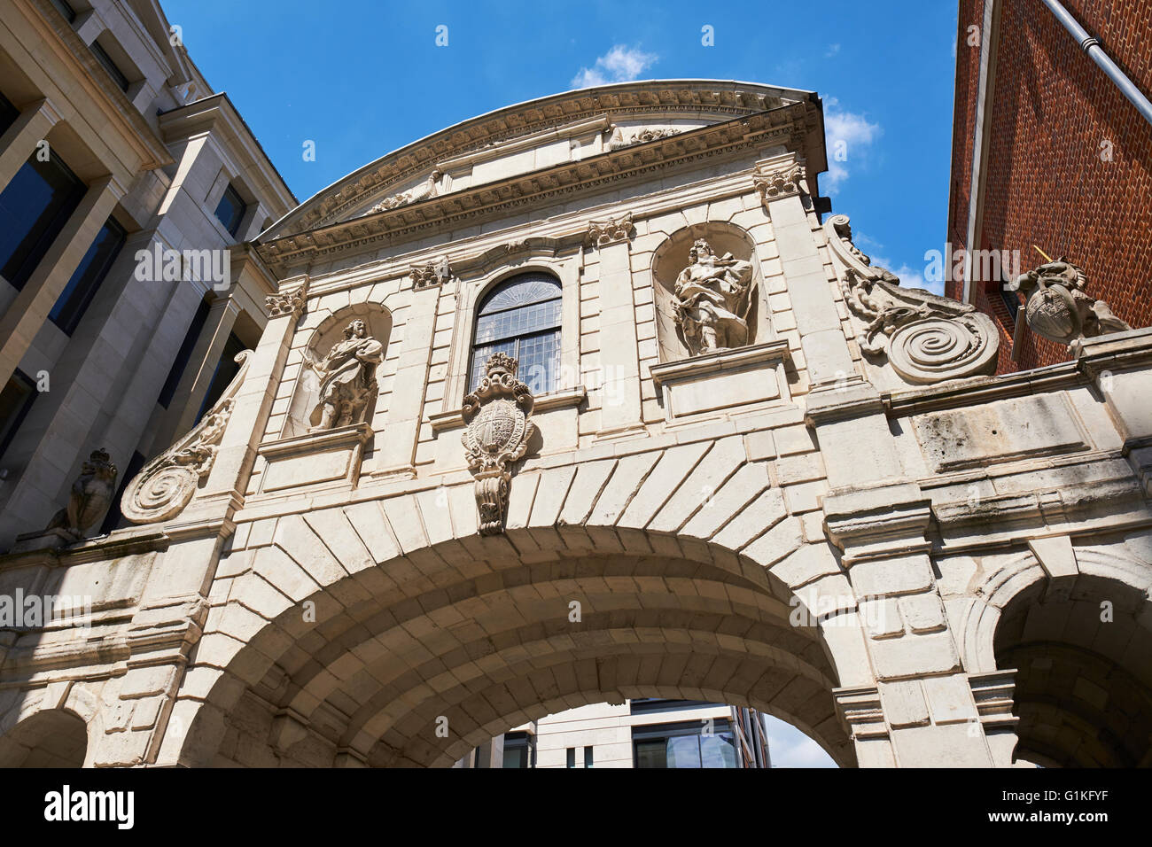 Temple Bar Gate Designed By Christopher Wren Entrance To Paternoster ...
