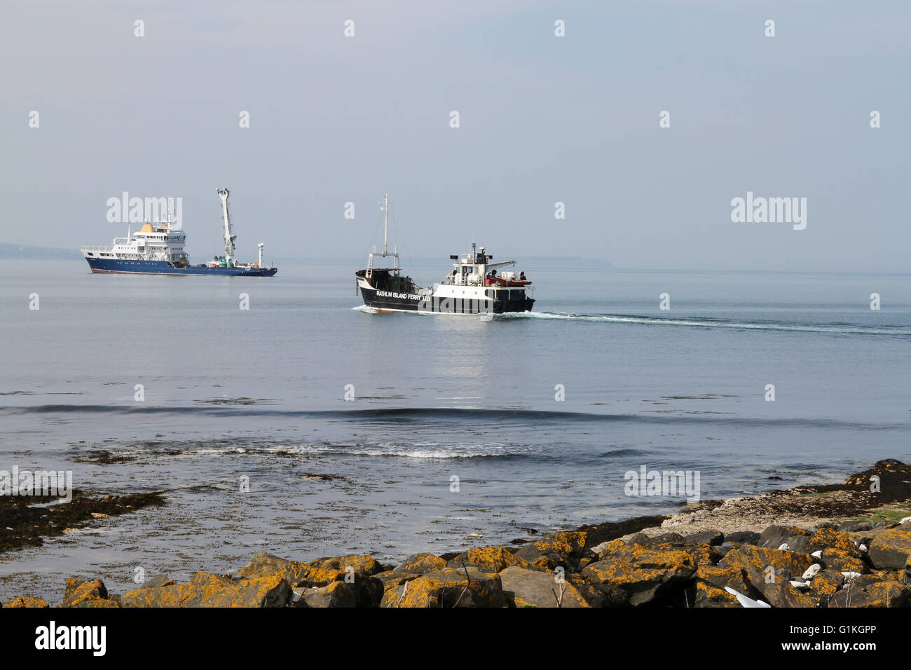 The Rathlin ferry "Canna" leaving Church Bay on Rathlin Island, County ...