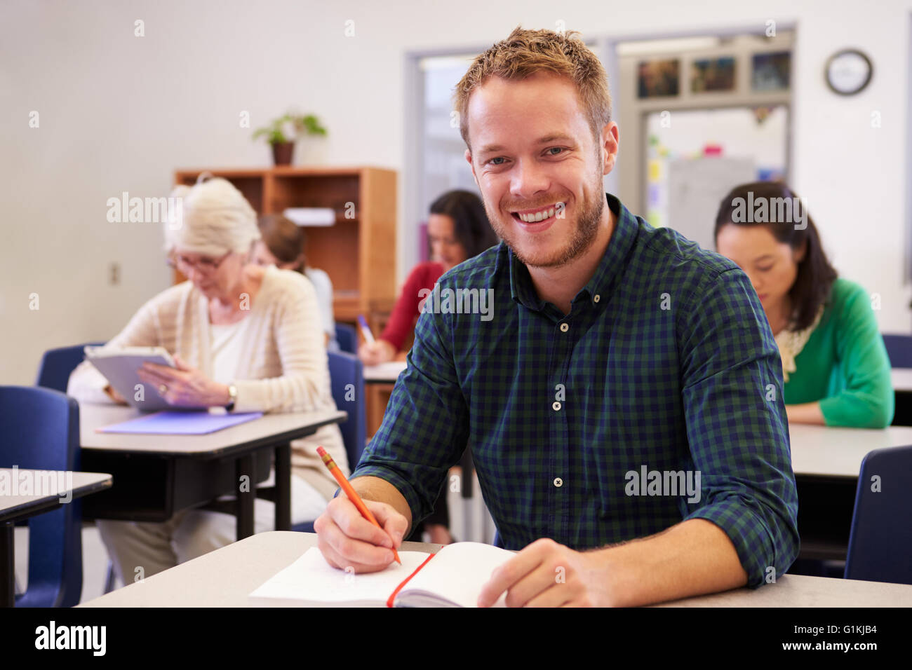 Adult education class hi-res stock photography and images - Alamy