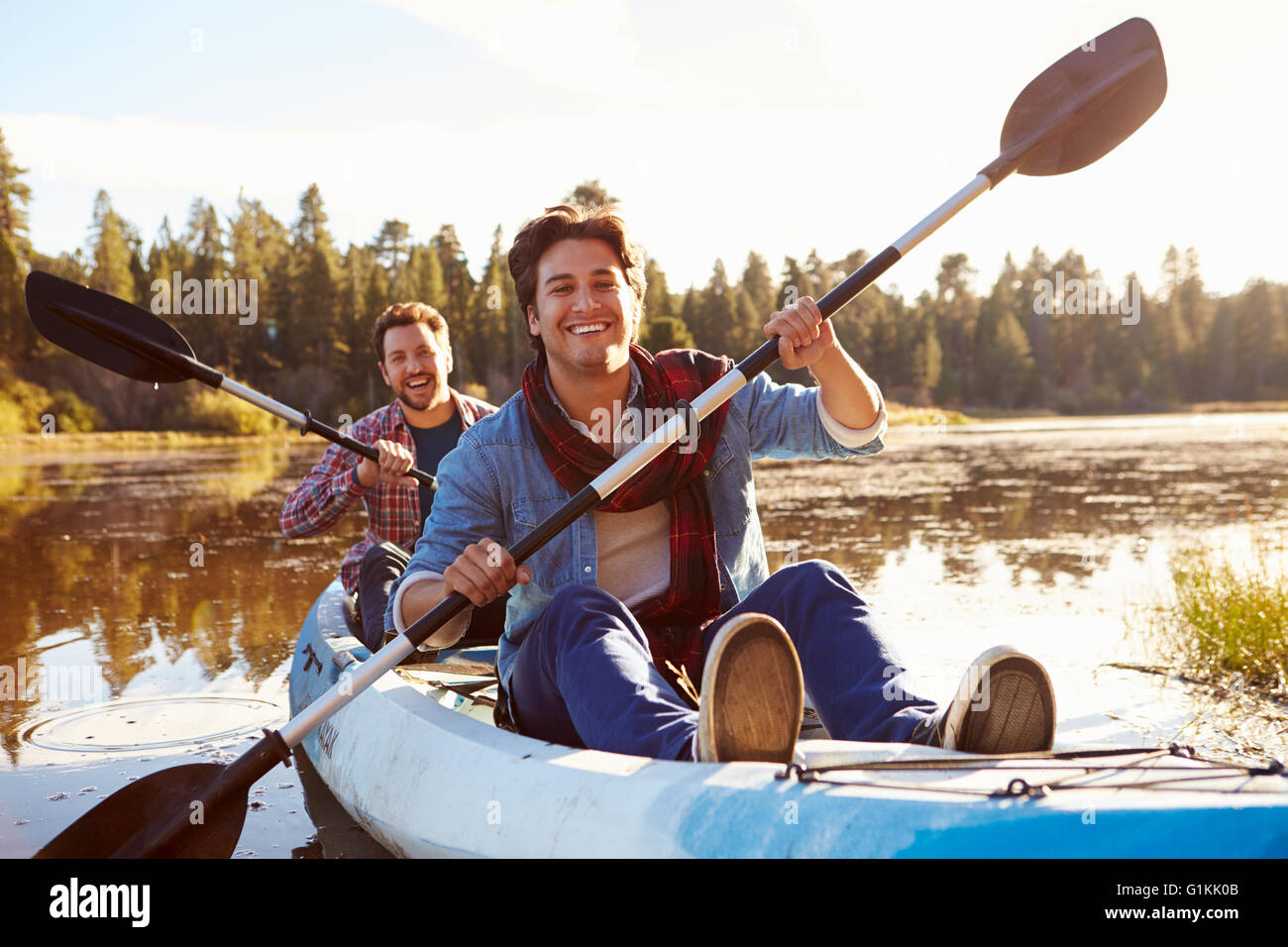 Male rowing hi-res stock photography and images - Alamy