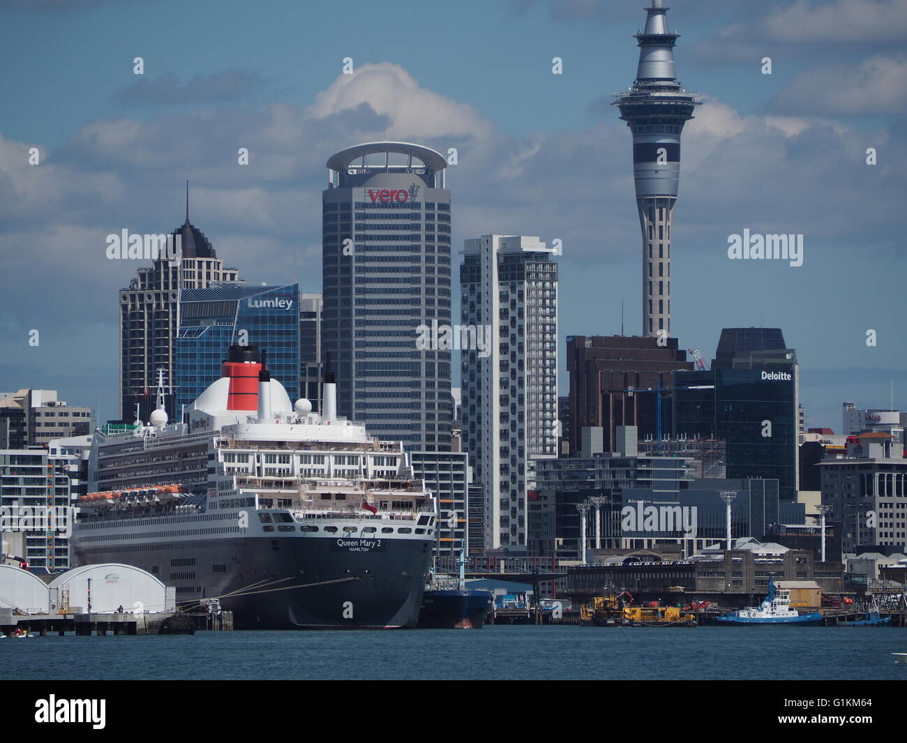 A rear view of the Cunard ship / liner Queen Mary 2 docked in Auckland ...