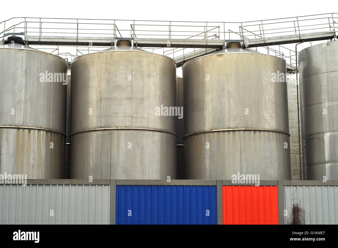 Steel silos hi-res stock photography and images - Alamy