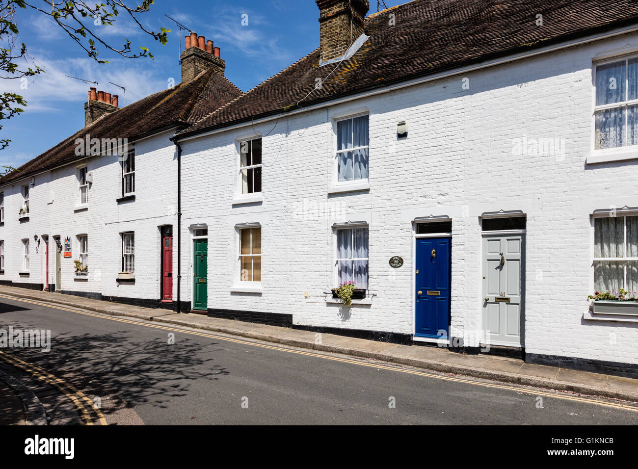 Cottages, Upper Strand Street, Sandwich, Kent, England, UK Stock Photo ...