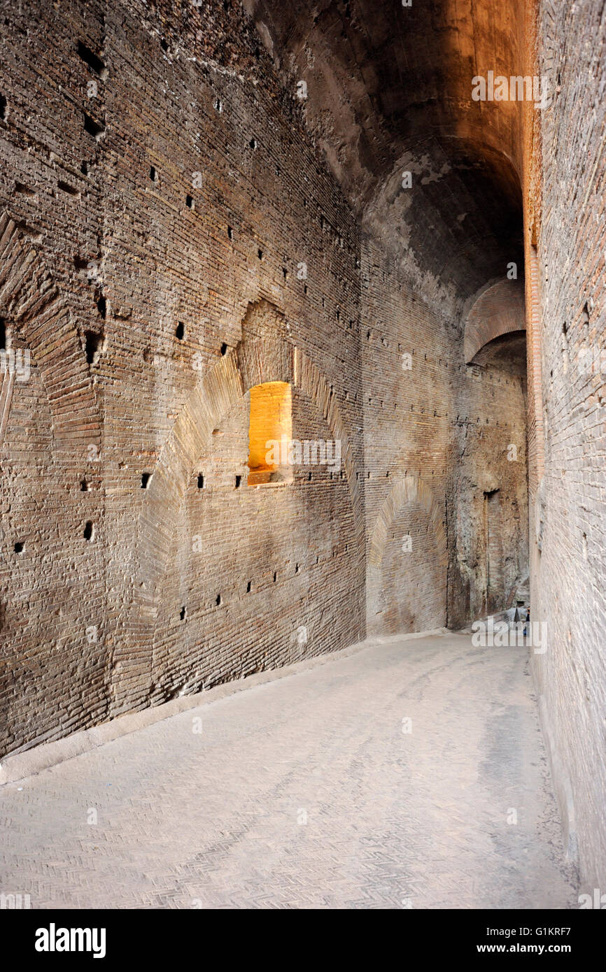 Roman ramp hi-res stock photography and images - Alamy