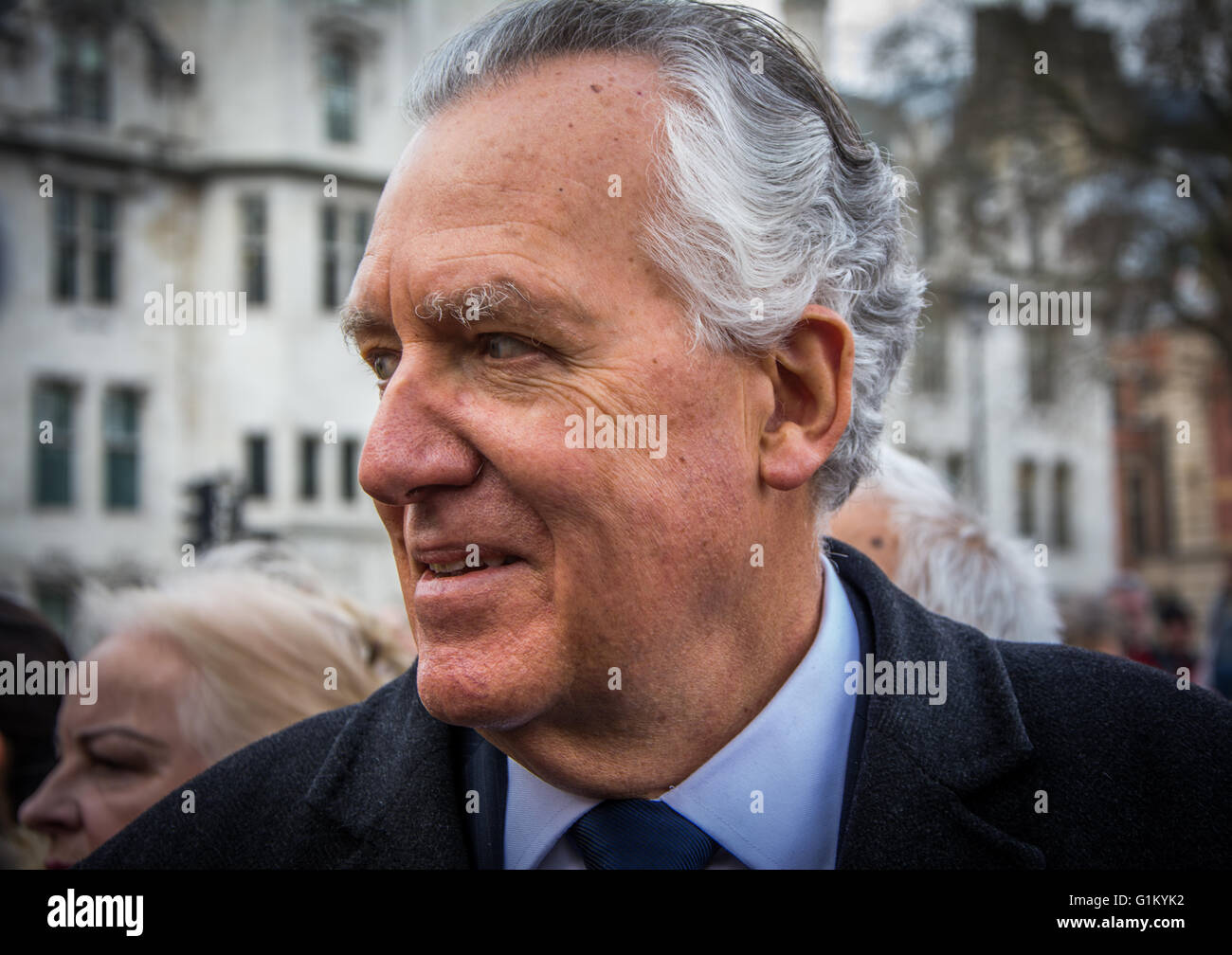 Labour MP Peter Hain at Tony Benn's funeral Stock Photo - Alamy