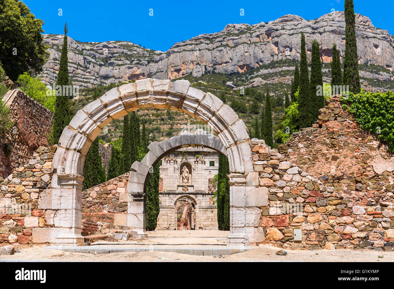 Medieval catalonia hi-res stock photography and images - Alamy