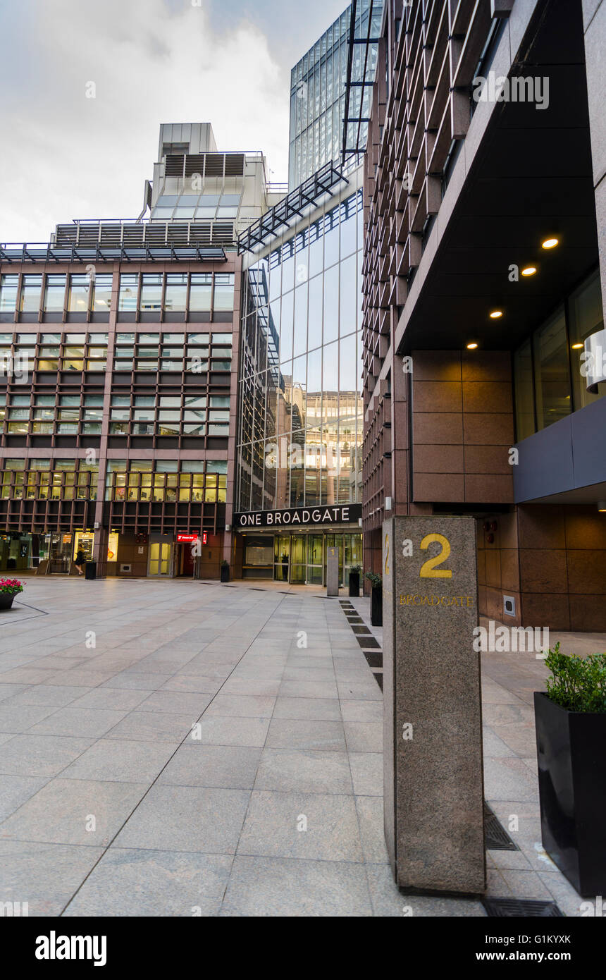 Broadgate Circle High Resolution Stock Photography and Images - Alamy