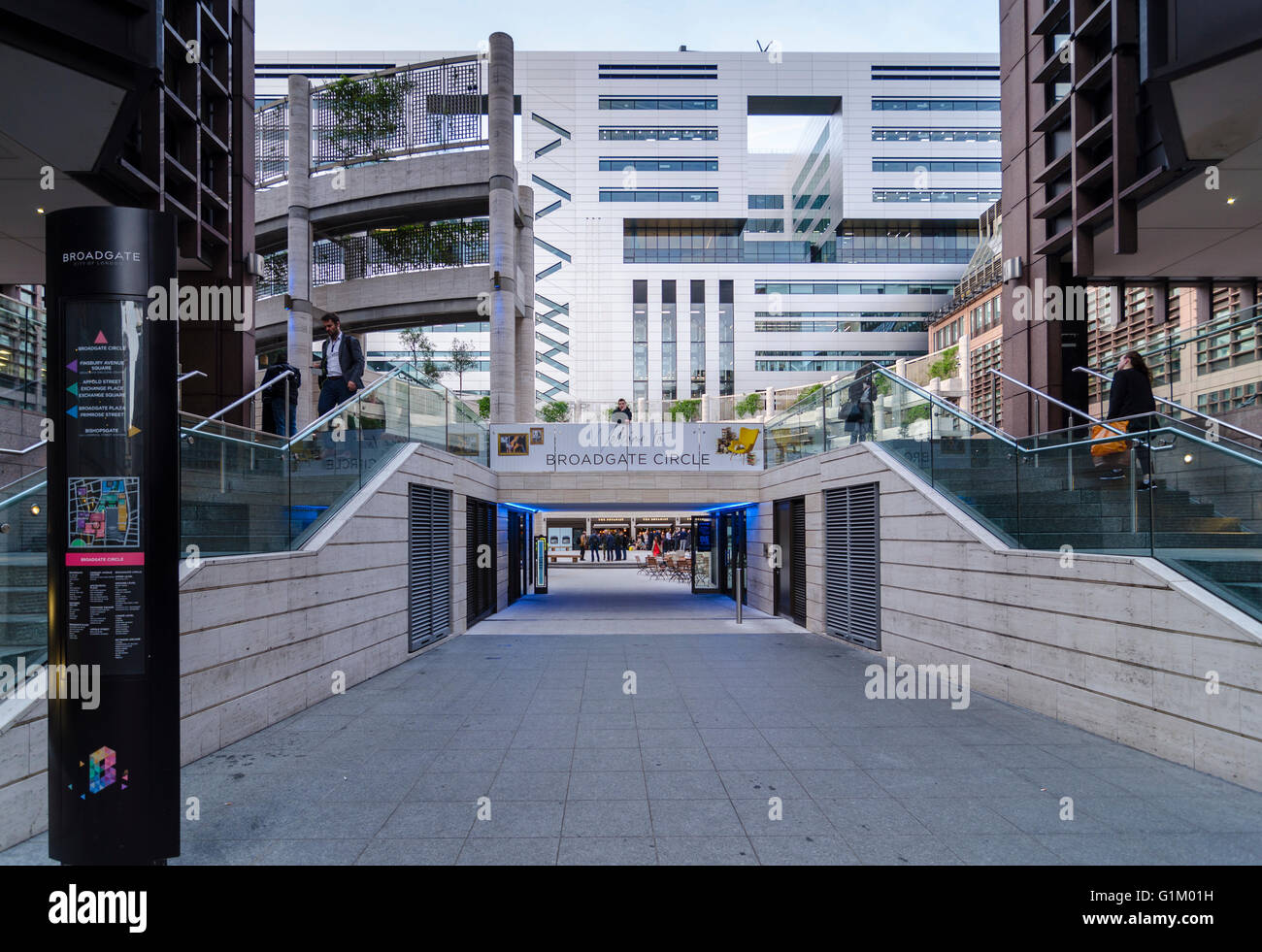Broadgate circle hi-res stock photography and images - Alamy