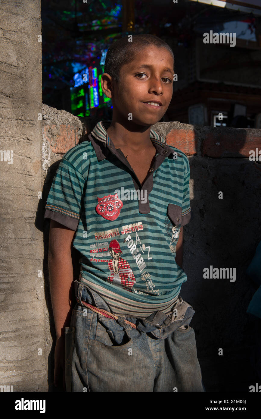 Boy, Hazrat Mira Datar, Unava Stock Photo - Alamy