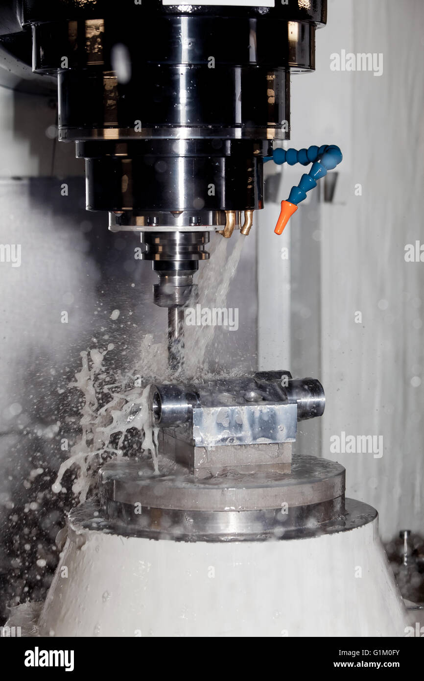 Industrial metal processing hi-res stock photography and images - Alamy