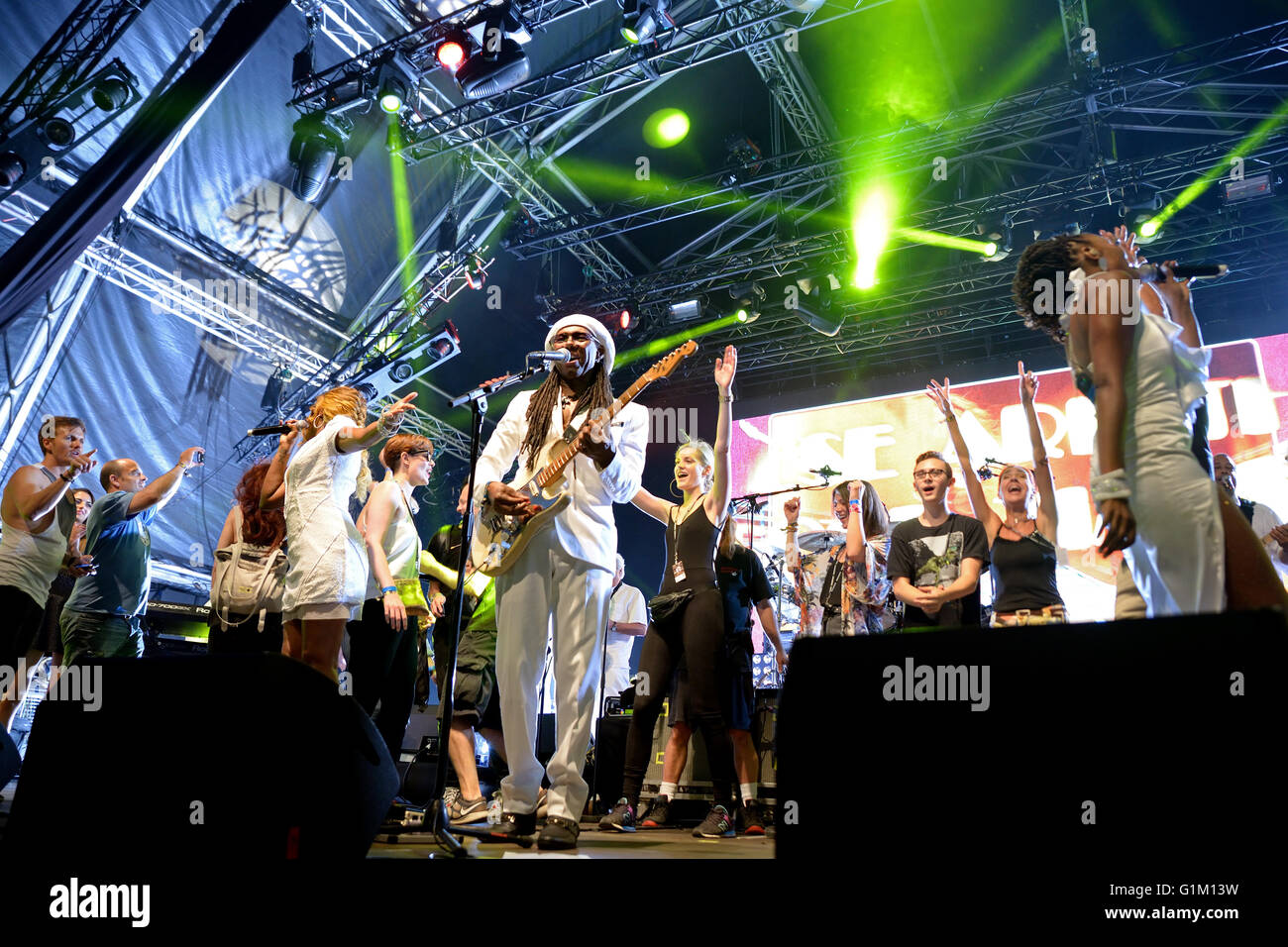 Chic band hi-res stock photography and images - Alamy