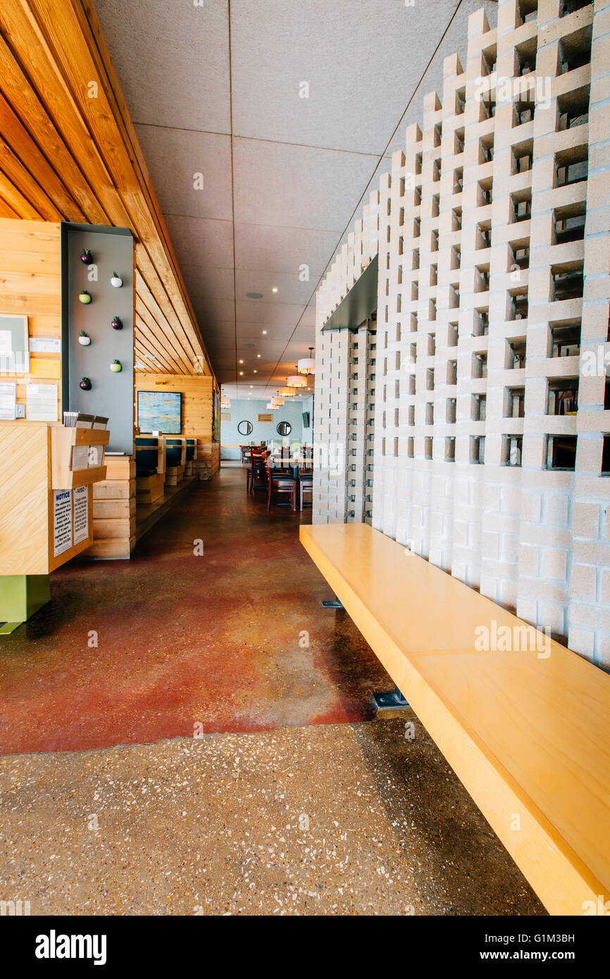 Empty waiting area in restaurant Stock Photo - Alamy