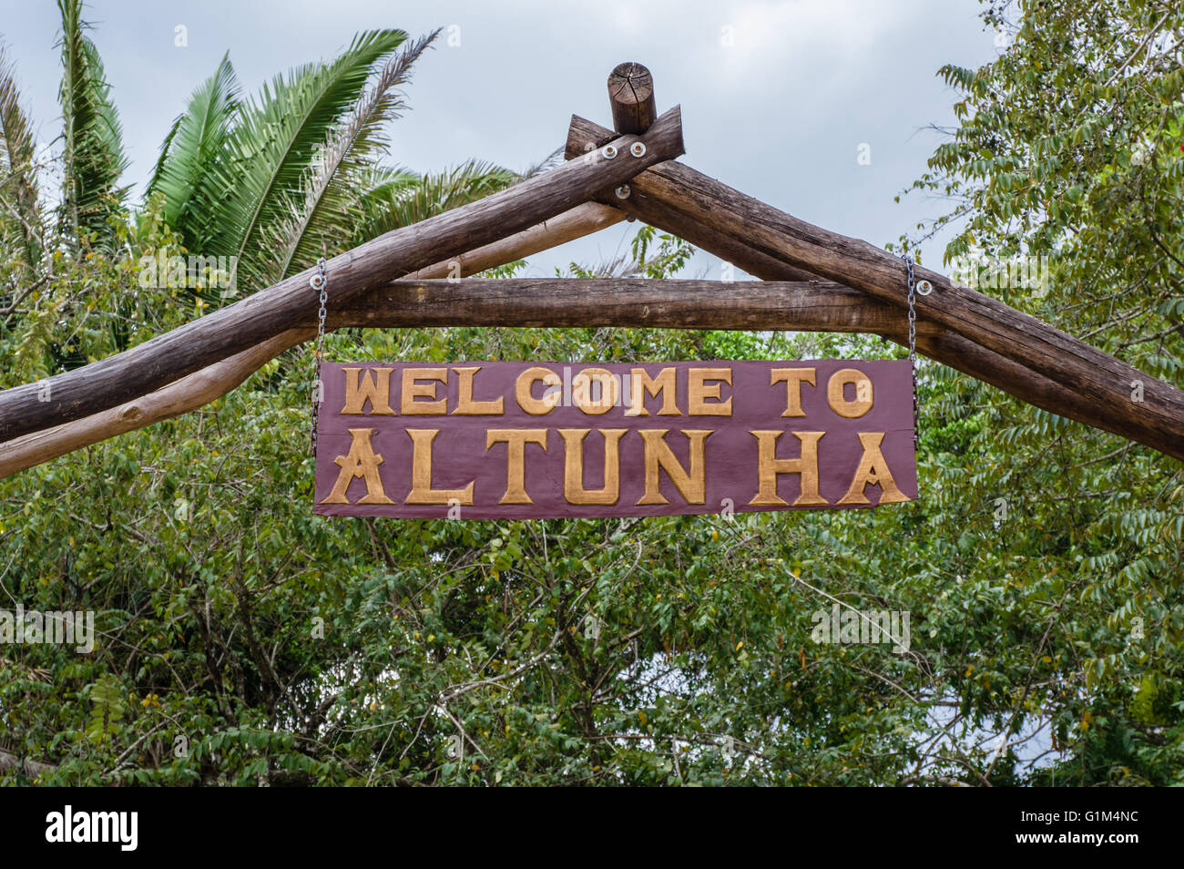 Welcome sign entrance altun ha hi-res stock photography and images - Alamy
