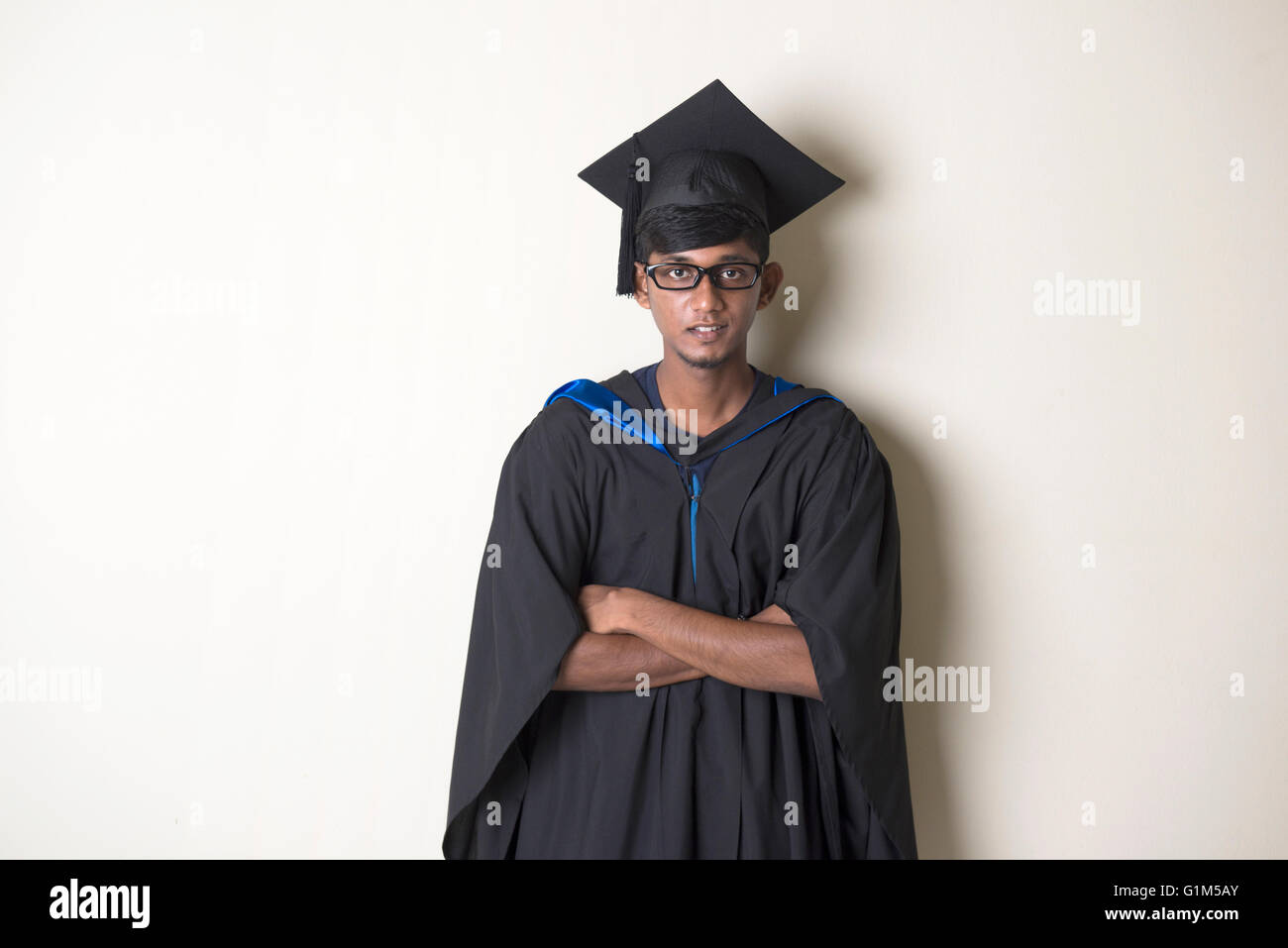 indian male graduate Stock Photo - Alamy