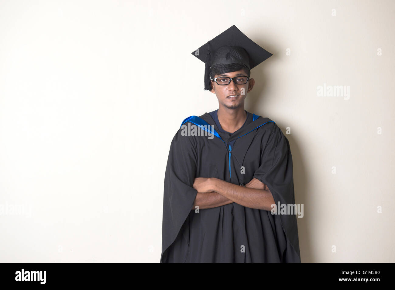 indian male graduate Stock Photo - Alamy