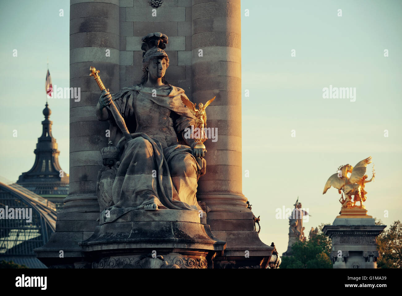 Alexandre III bridge with sculpture in Paris, France Stock Photo - Alamy