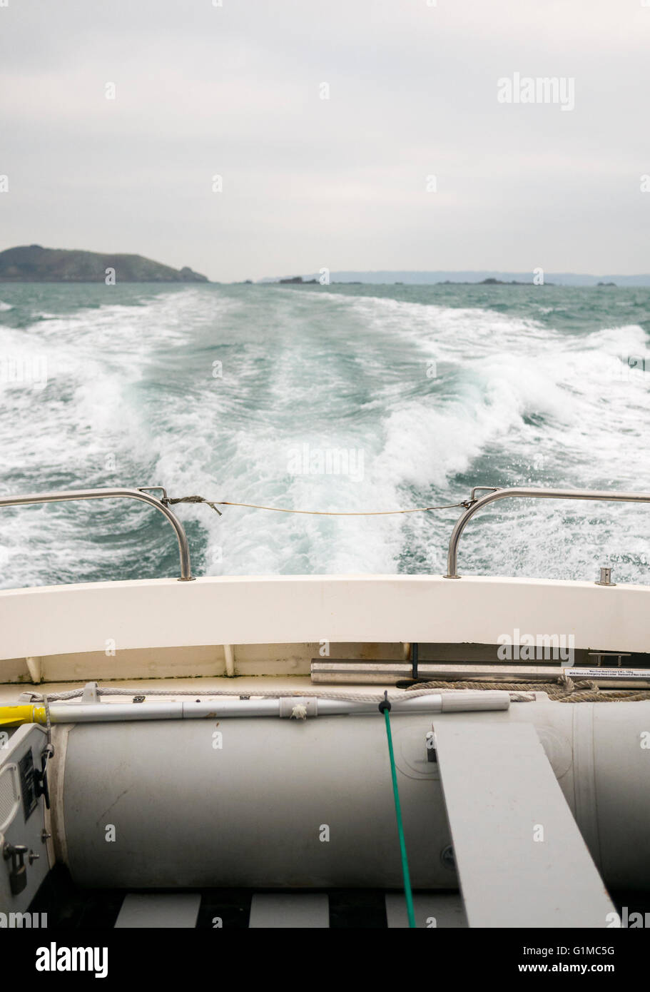Inboard boat hi-res stock photography and images - Alamy