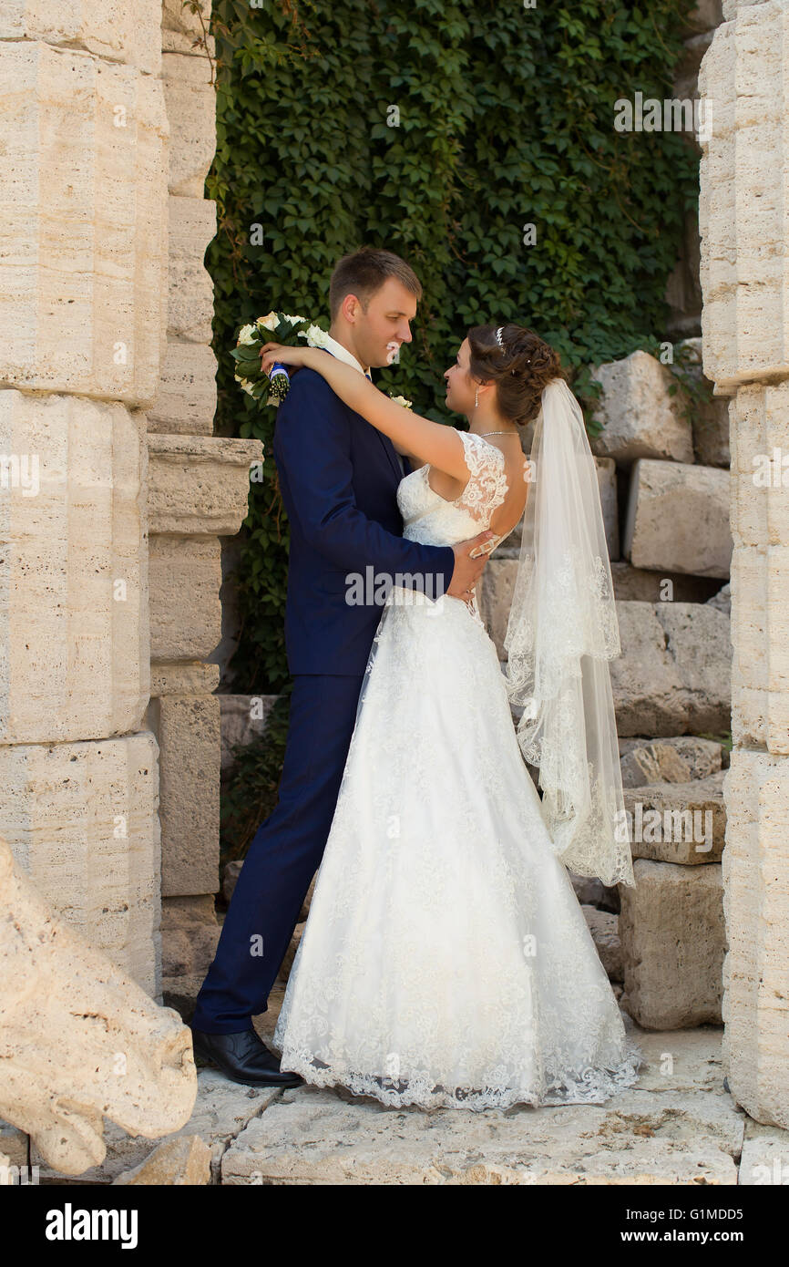Happy bride and groom on their wedding Stock Photo - Alamy