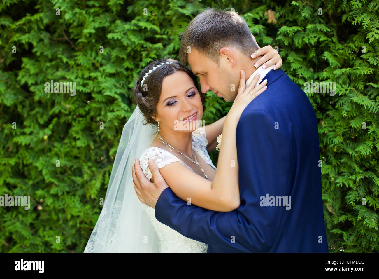 Happy bride and groom on their wedding Stock Photo - Alamy