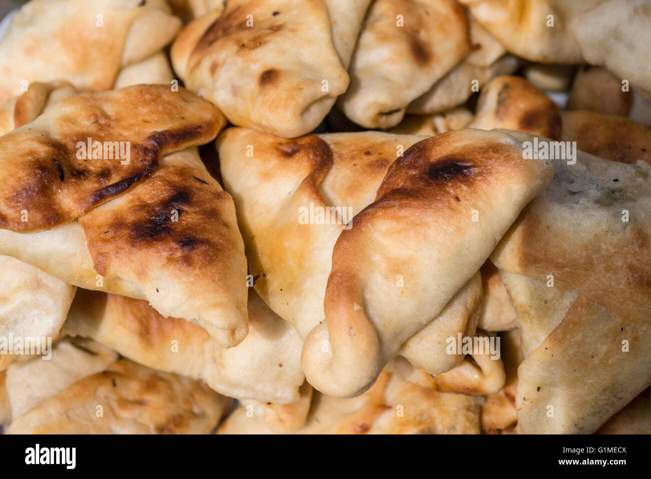 Middle eastern arabic samosa hi-res stock photography and images - Alamy