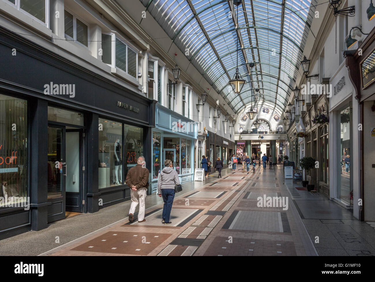 Bournemouth Arcade High Resolution Stock Photography and Images - Alamy