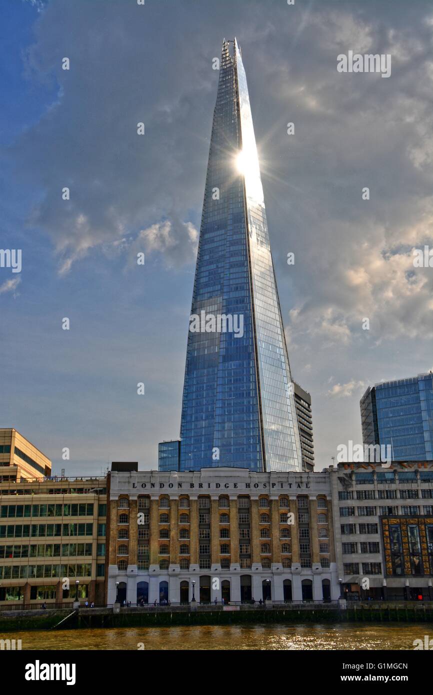 The shard of glass hi-res stock photography and images - Alamy