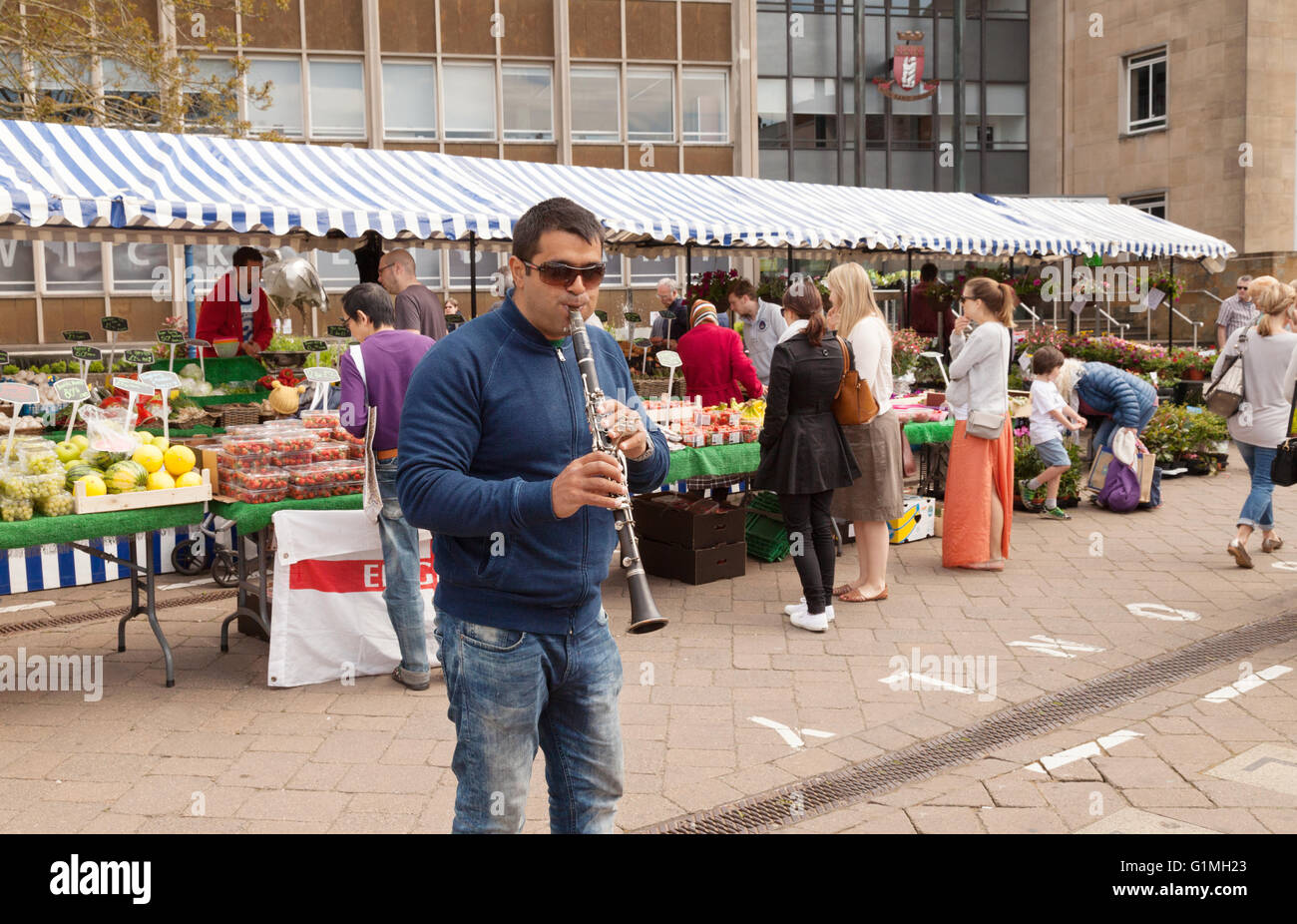 Warwick street market hi-res stock photography and images - Alamy