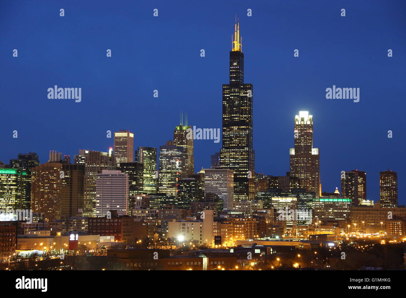 Chicago loop hi-res stock photography and images - Alamy