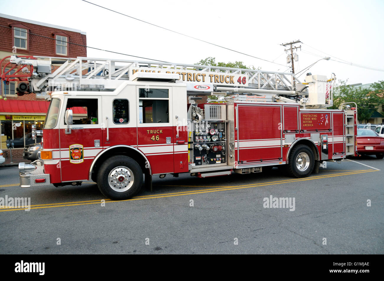 A fire truck from the US Naval District Truck 46 Stock Photo - Alamy