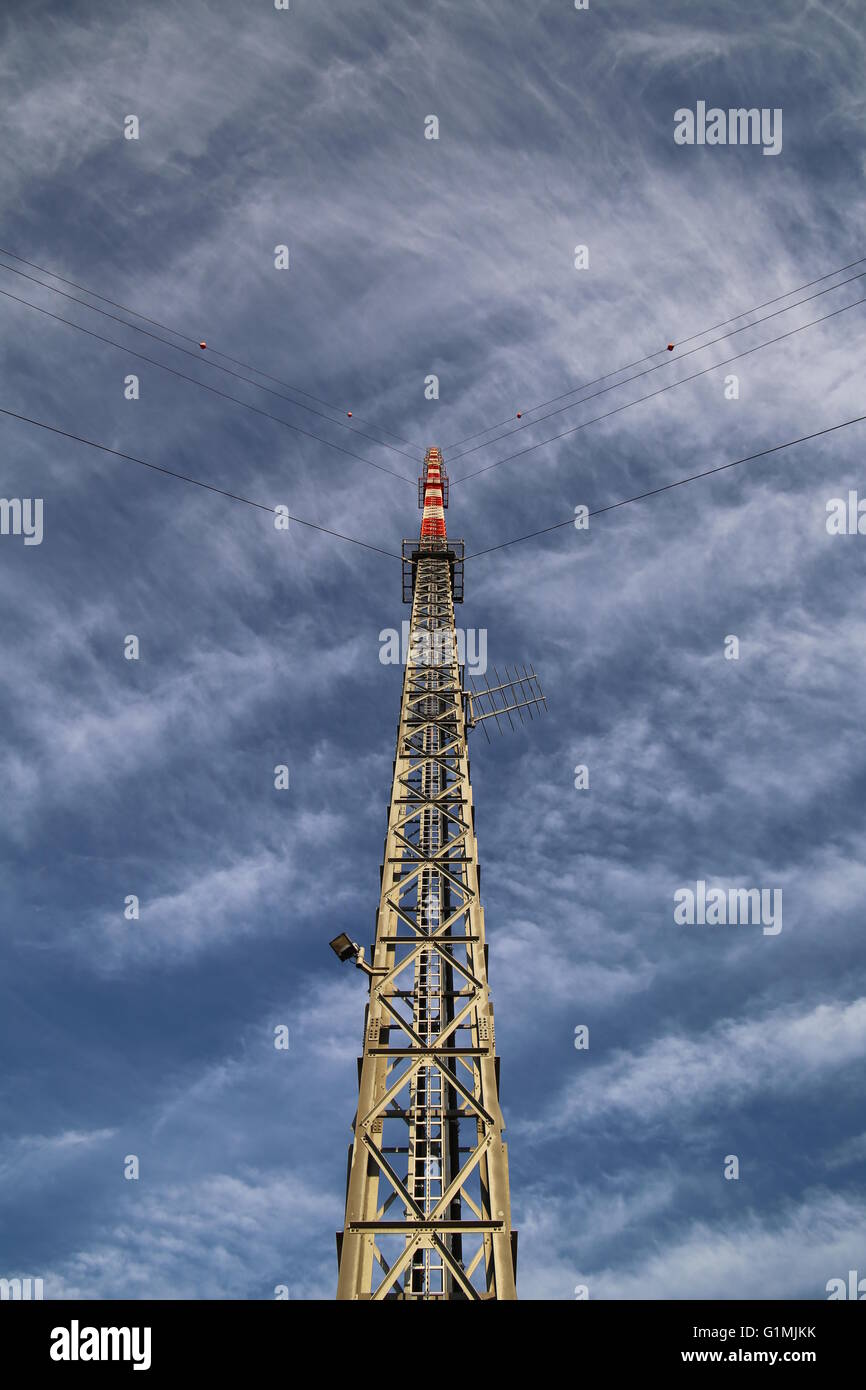 Diminishing angle hi-res stock photography and images - Alamy