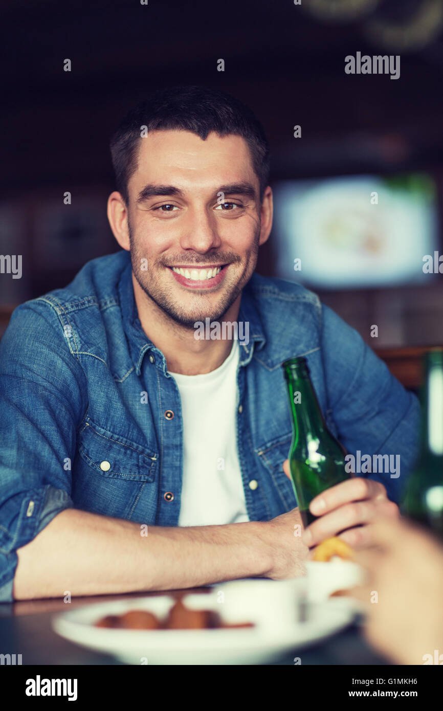 Drinking holidays hi-res stock photography and images - Alamy