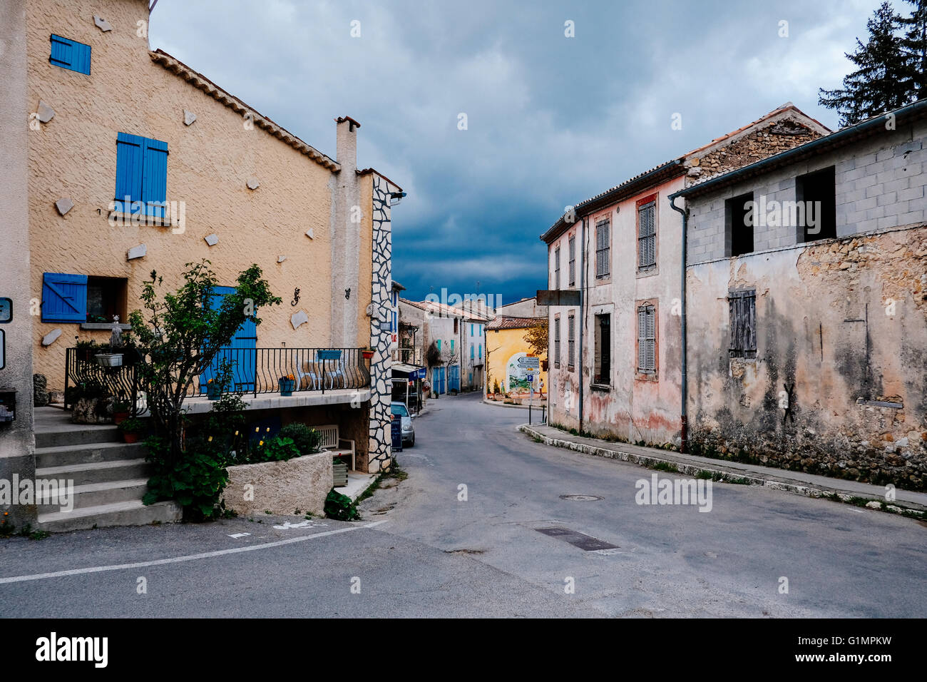 La Palud sur Verdon village in Verdon Gorge, Verdon Canyon , Alpes-de ...