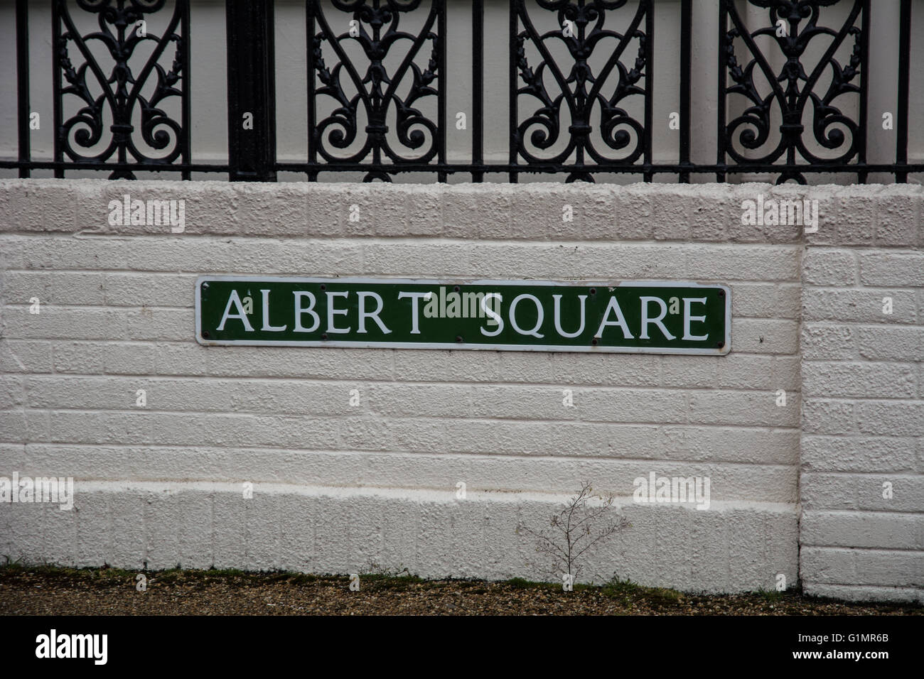 Albert square sign hi-res stock photography and images - Alamy