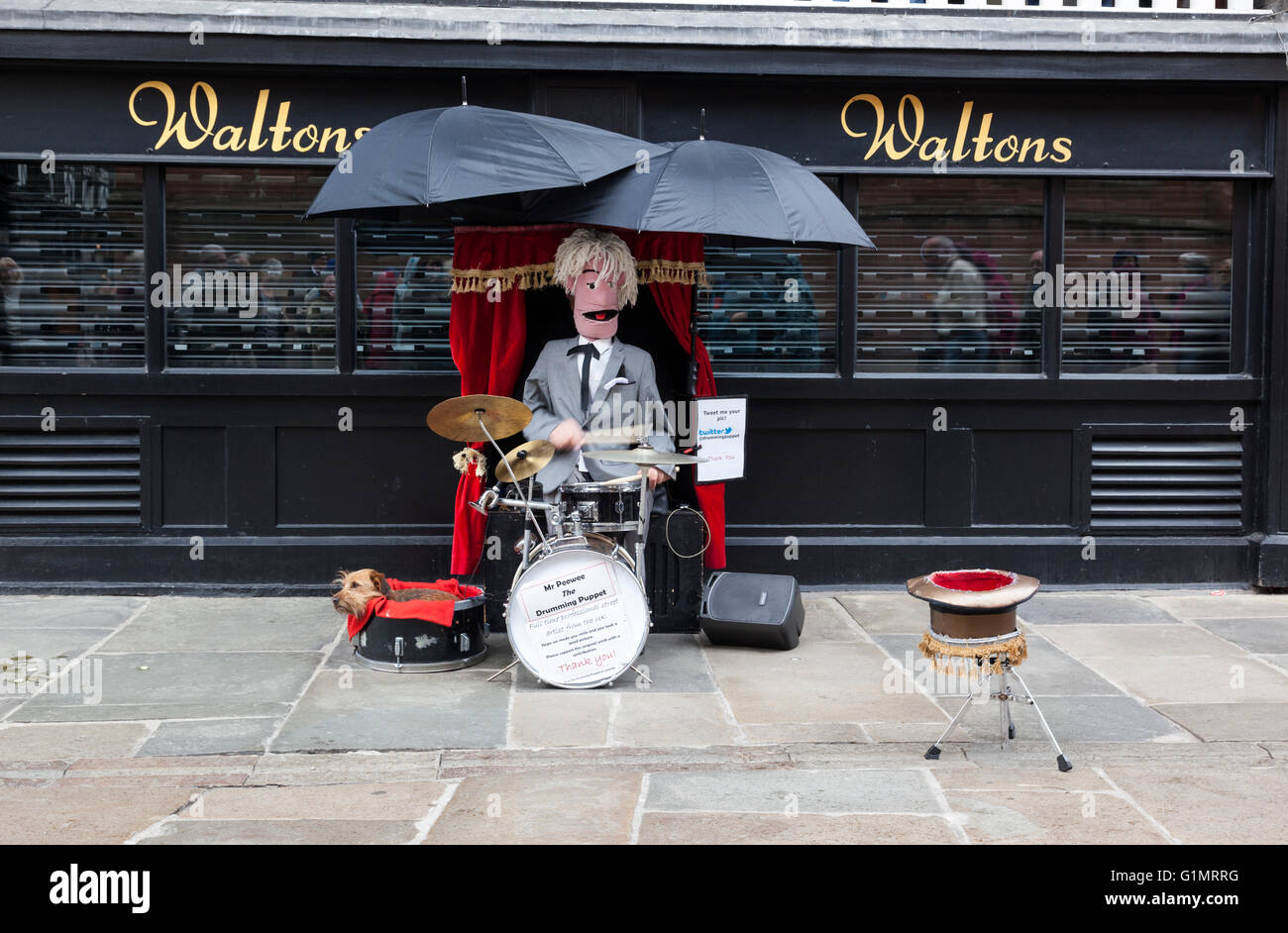 Chester the puppet hi-res stock photography and images - Alamy