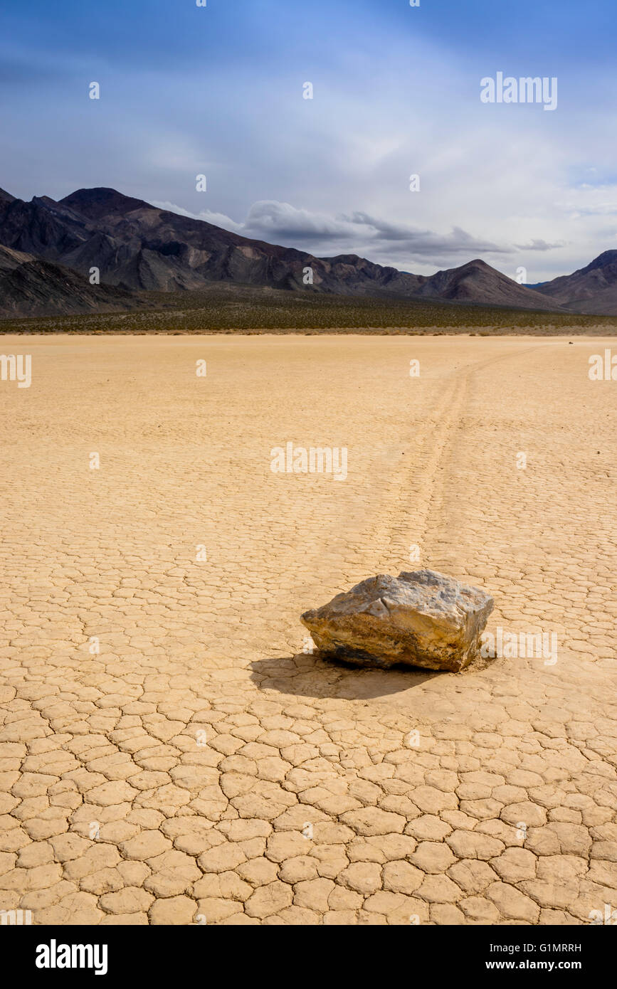 Racetrack Playa, Death Valley Nat. Park, California Stock Photo - Alamy